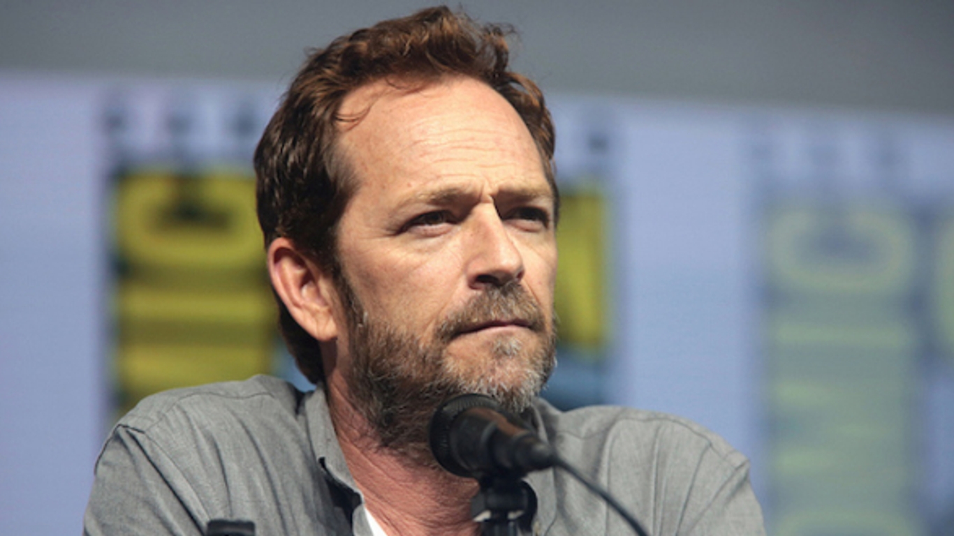 Luke Perry, alias Dylan dans "Beverly Hills", victime d’un AVC ...