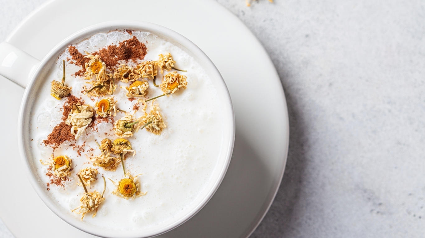 Moon milk et panna cotta végétale : deux recettes relaxantes à base de ...